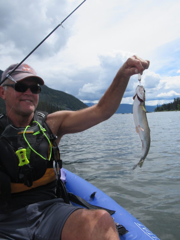 Paddling Murtle Lake, B.C. - Time.Travel.Trek.