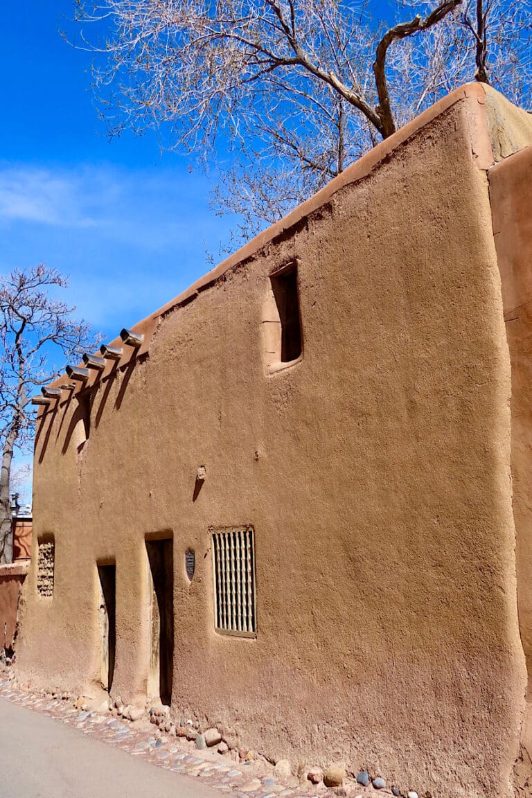 A Self-Guided Walking Tour of Santa Fe: History, Art & Southwestern ...