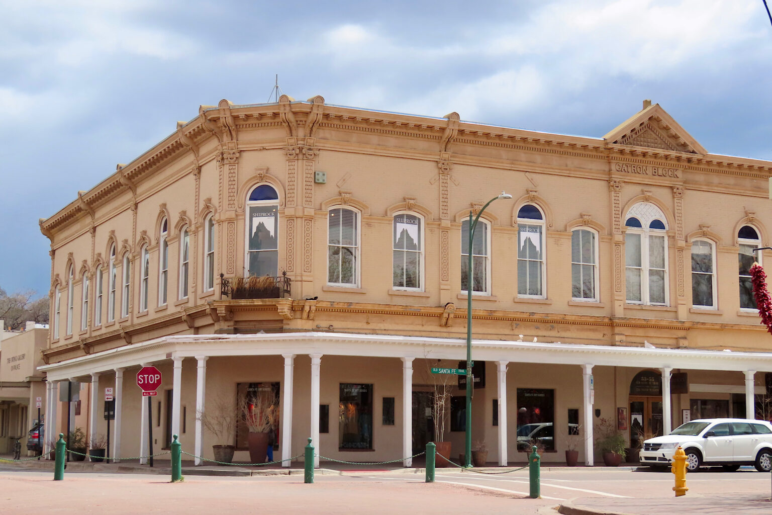 A Self-Guided Walking Tour of Santa Fe: History, Art & Southwestern ...